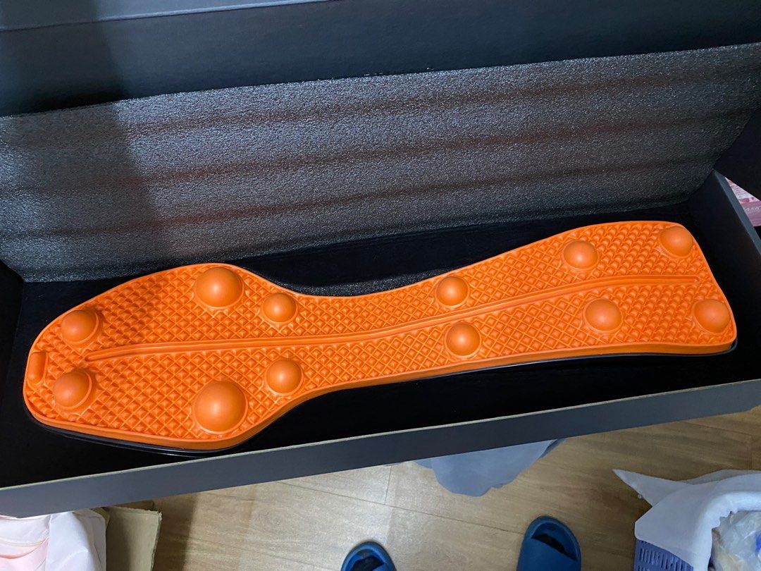 Trigger Point Rocker: Feel Good and Build Muscle, 運動產品, 運動與健身, 運動與健身 ...