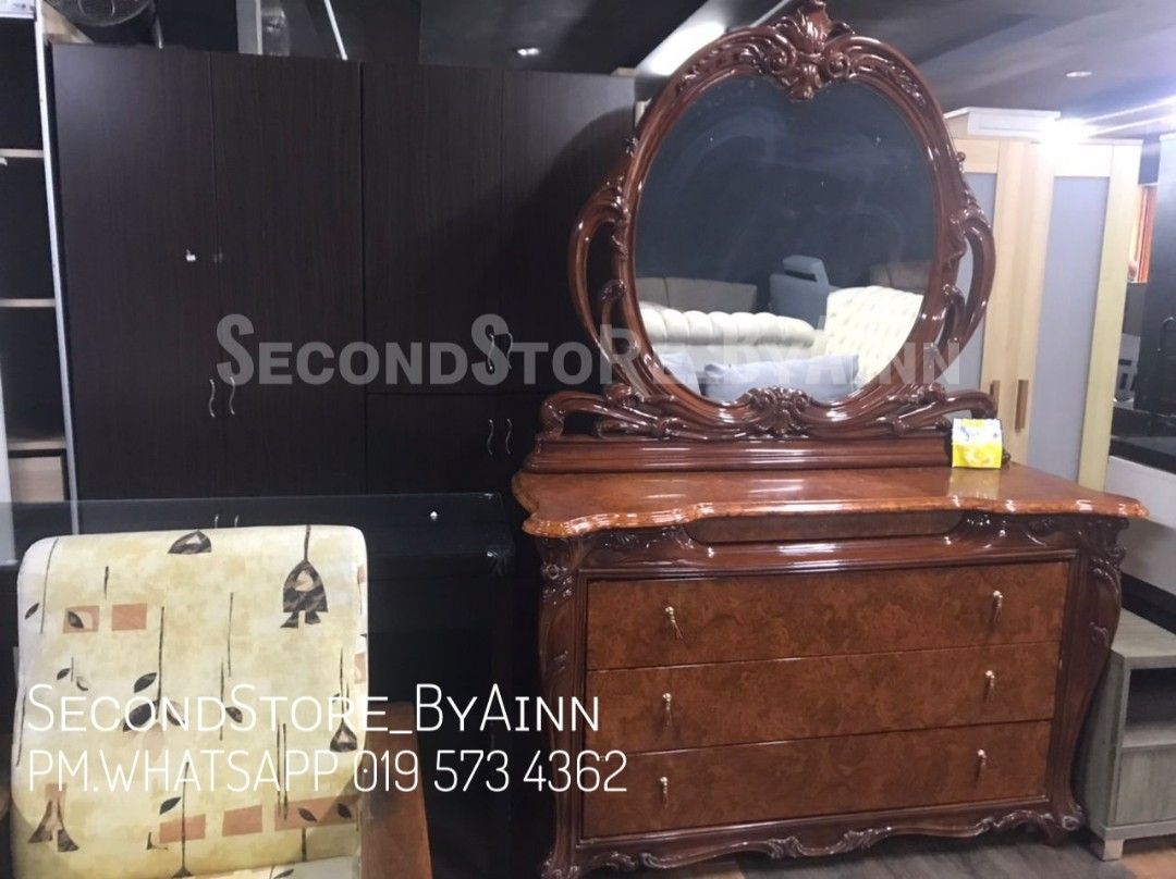 USED DRESSING TABLE, Furniture & Home Living, Furniture, Shelves ...