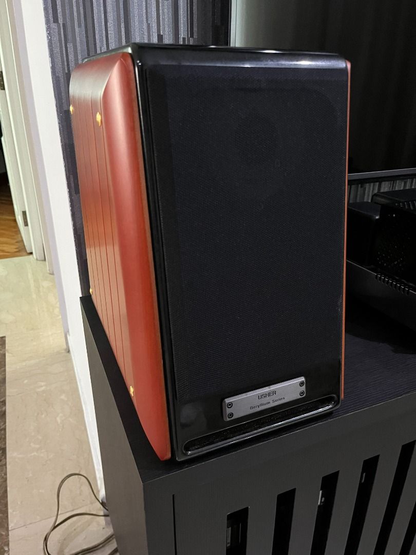 Usher BE-718 speaker (Beryllium tweeter) with original stands, Audio ...