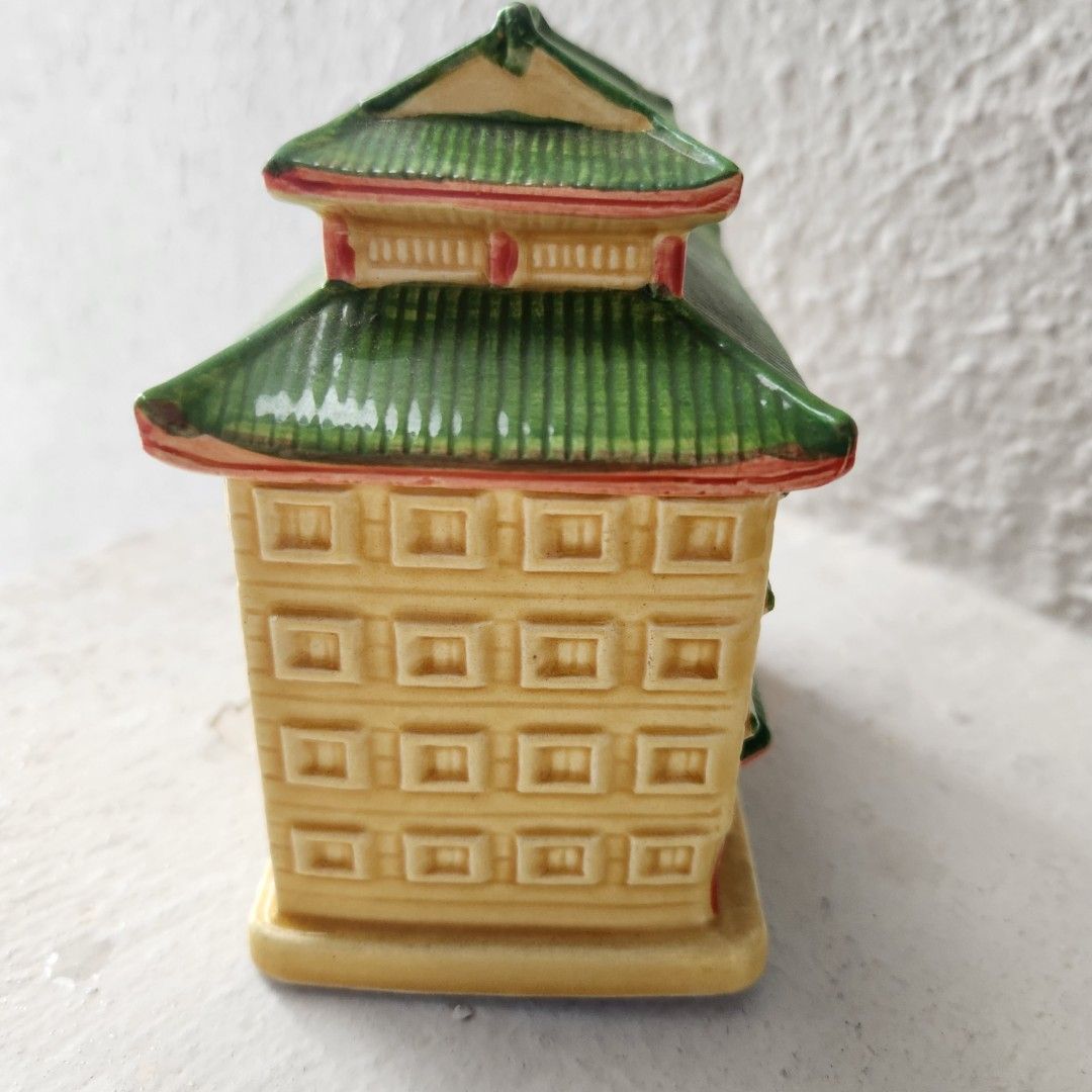 Vintage limited CK tang porcelain Coin Bank, Hobbies & Toys ...