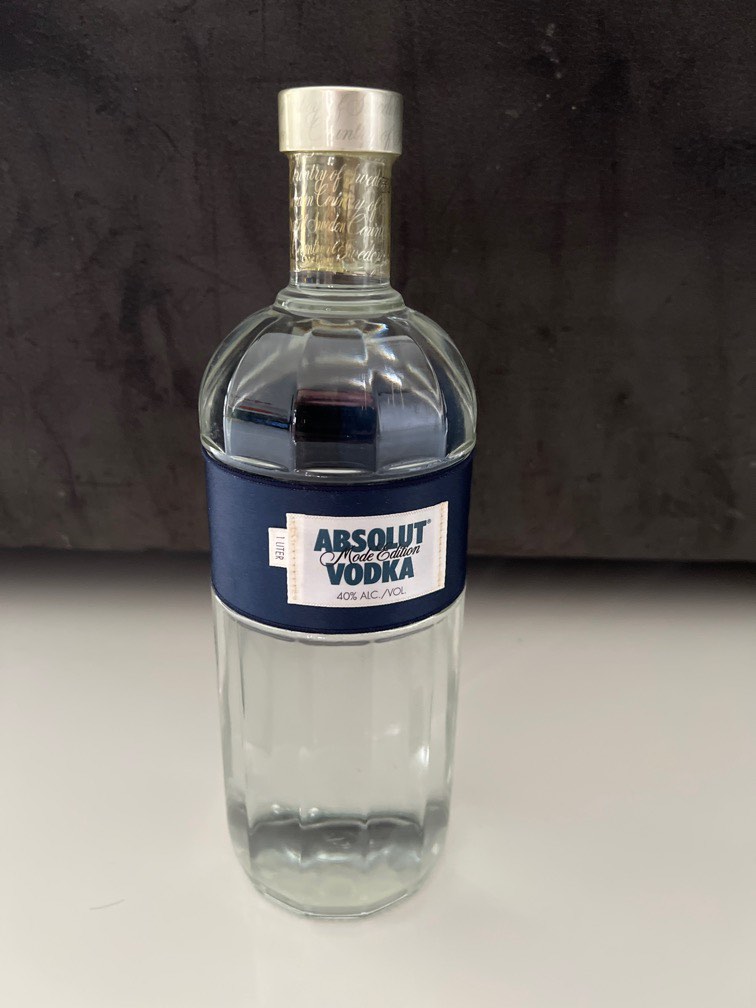 Absolut Vodka Mode Edition, Food & Drinks, Alcoholic Beverages on Carousell