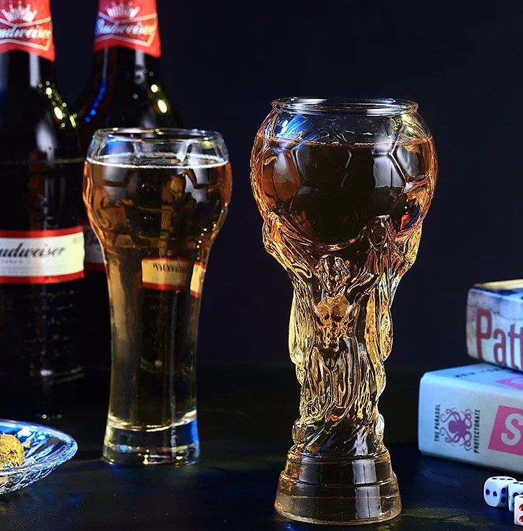 WORLD CUP BEER GLASS ! 450 ML, 傢俬＆家居, 廚具和餐具, 其他廚具和餐具 - Carousell