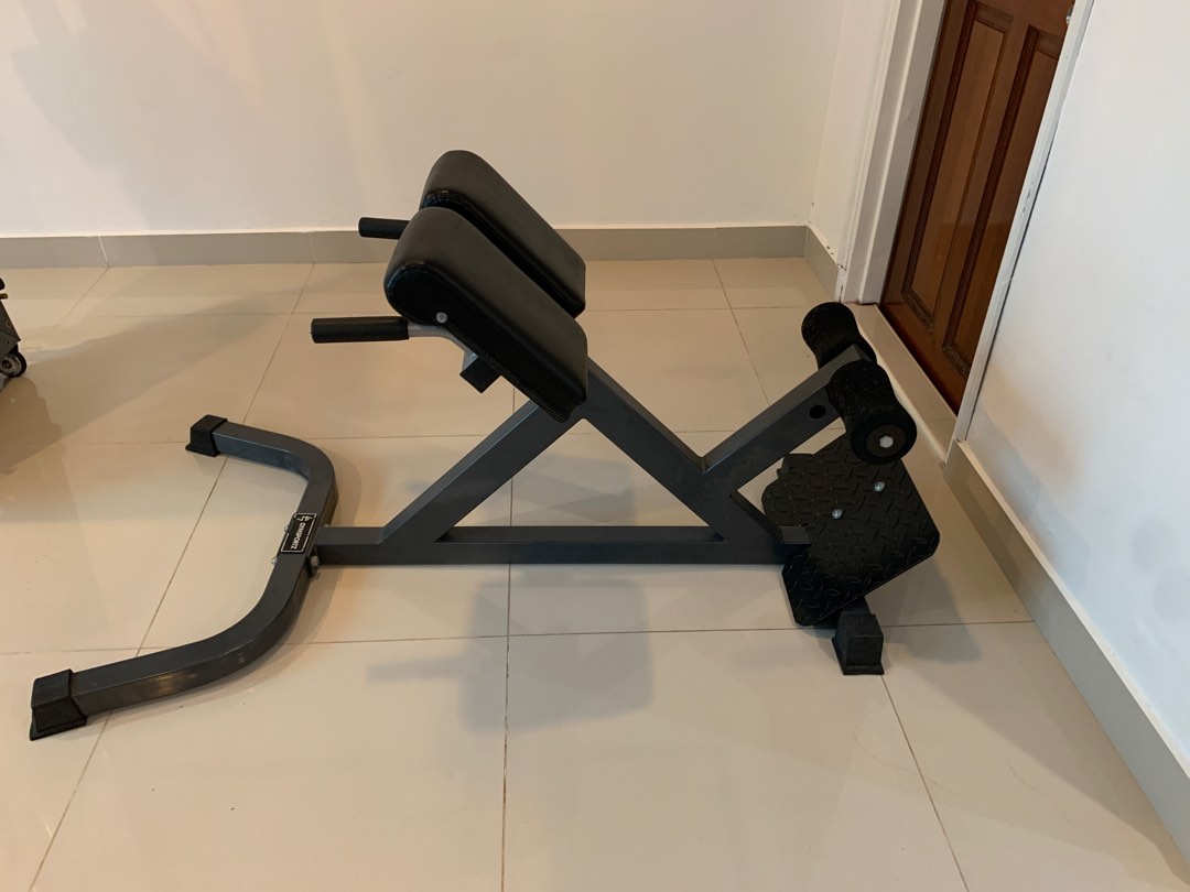 45 Degree Hyper Extension Machine, Sports Equipment, Exercise & Fitness ...