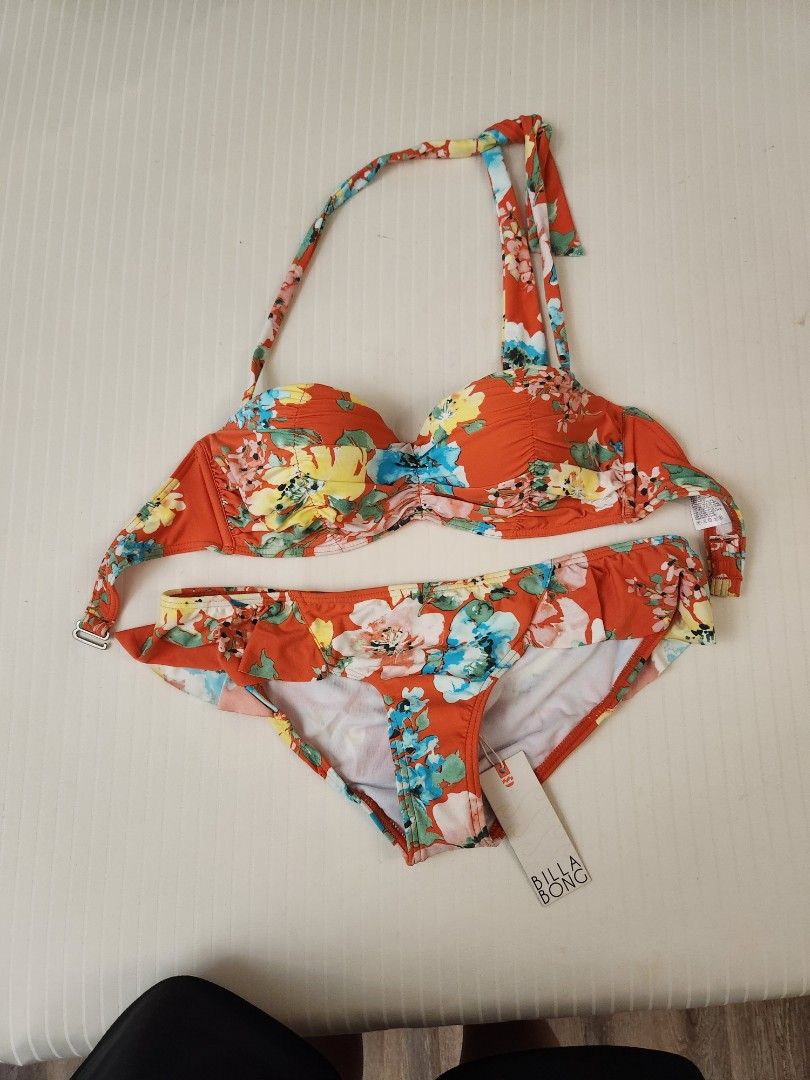 Billabong 2 piece bikini, Women's Fashion, Swimwear, Bikinis ...