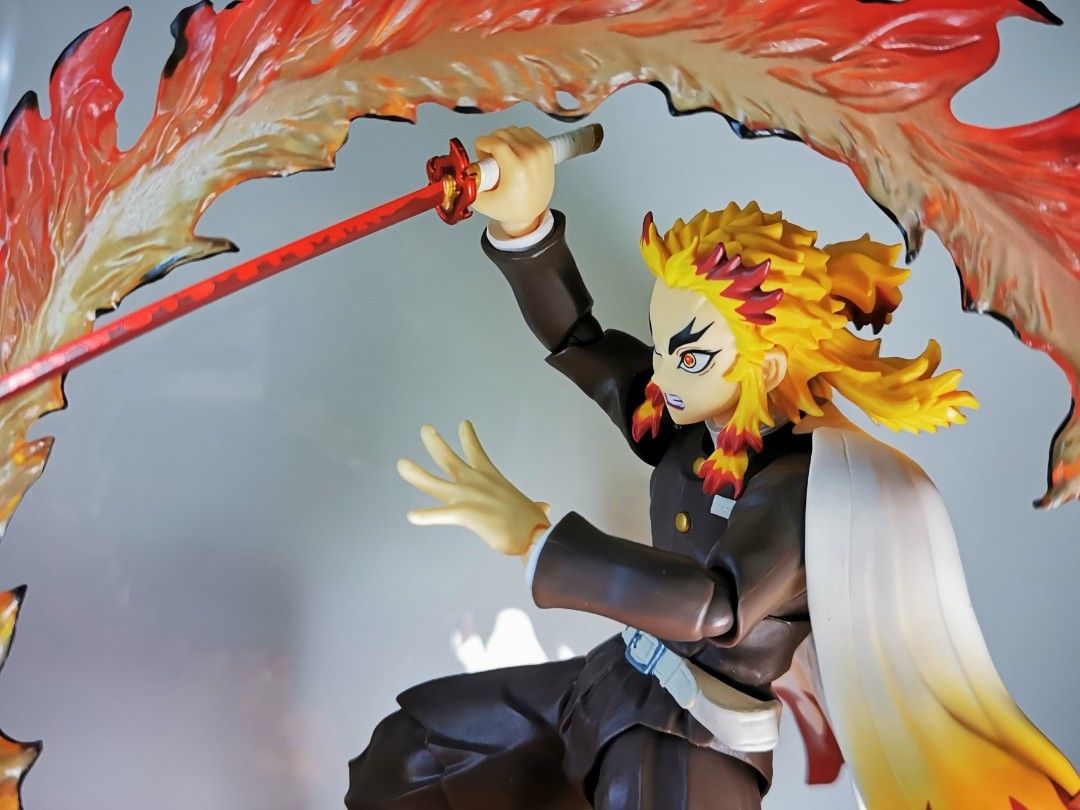 Buzzmod Rengoku Kyojuro Demon Slayer Kimetsu No Yaiba Figma, Hobbies ...