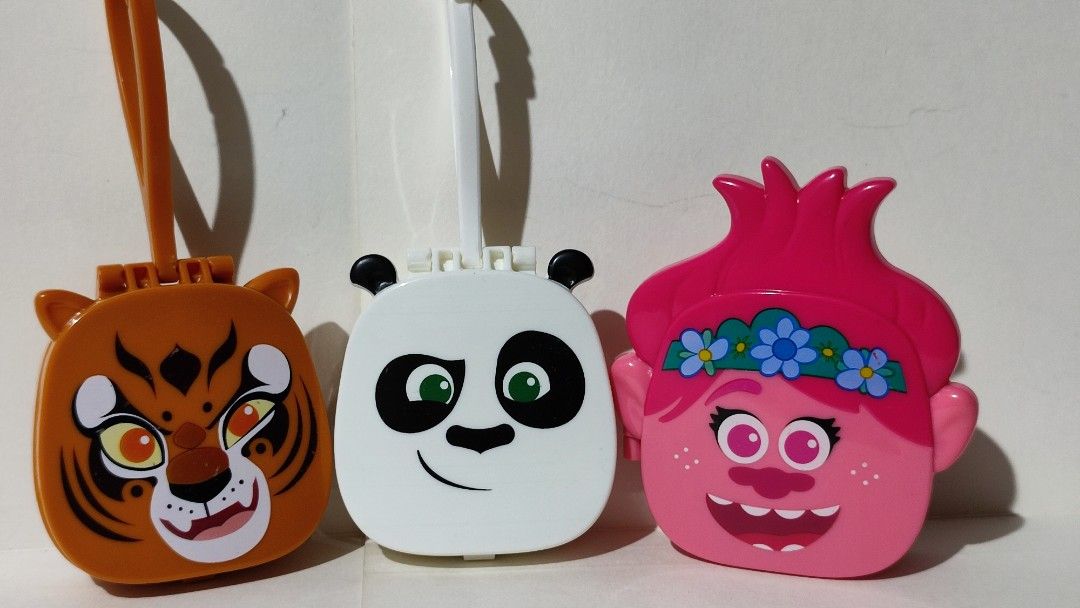 DREAMWORKS Animation Character Charm/Box/Toy/Display, Hobbies & Toys ...
