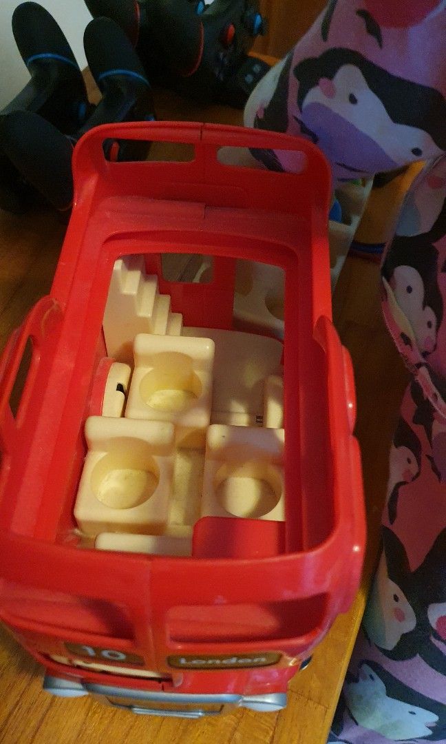 ELC Happyland Toy London Bus with characters, Hobbies & Toys, Toys ...