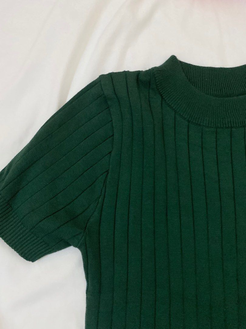 Emerald Green Ribbed Top, Women's Fashion, Tops, Shirts on Carousell