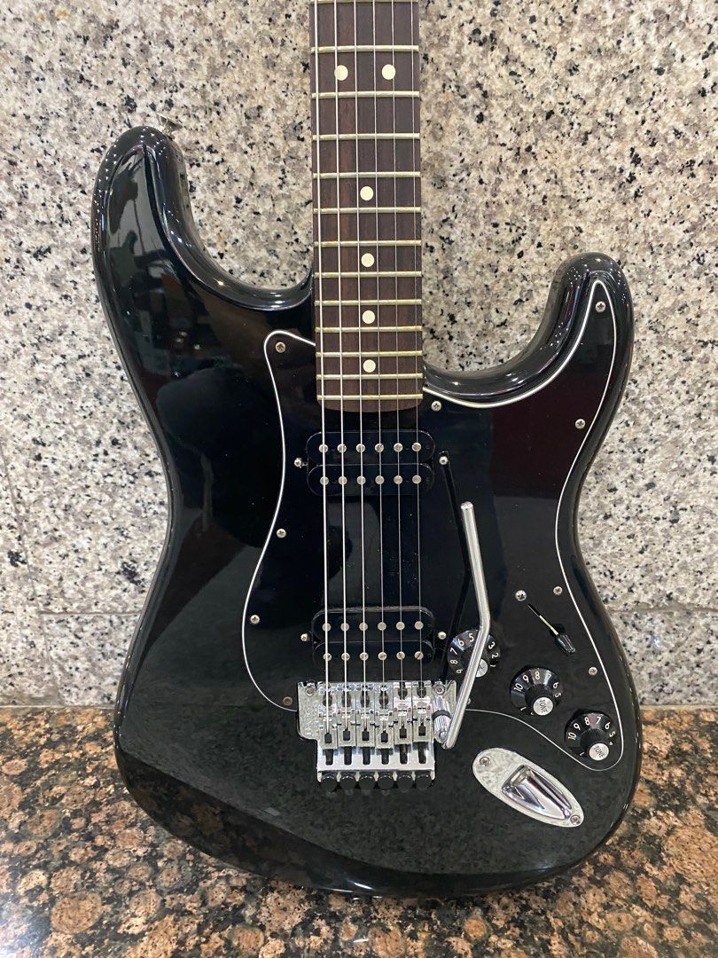 FENDER BLACKTOP HH STRAT FLOYD ROSE Electric Guitar, Hobbies & Toys ...