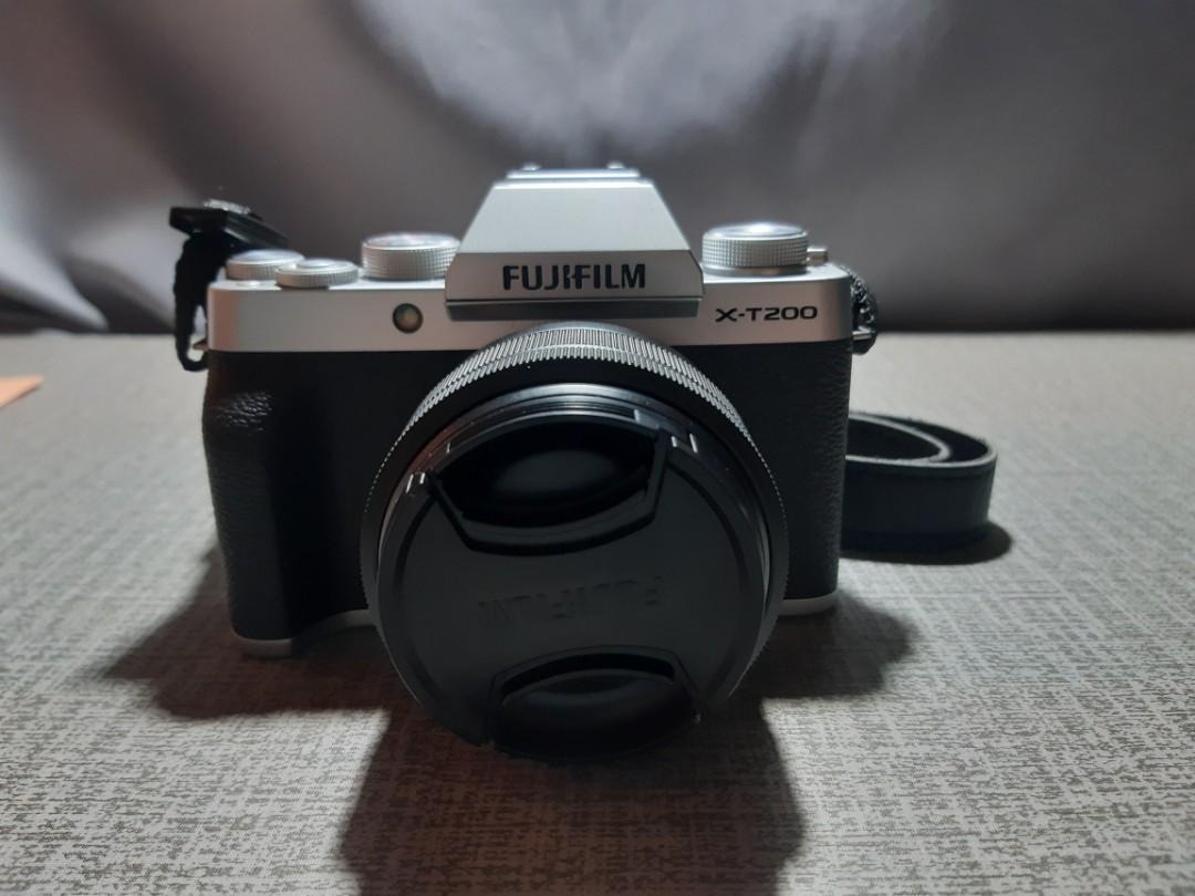FUJIFILM XT-200, Photography, Cameras on Carousell