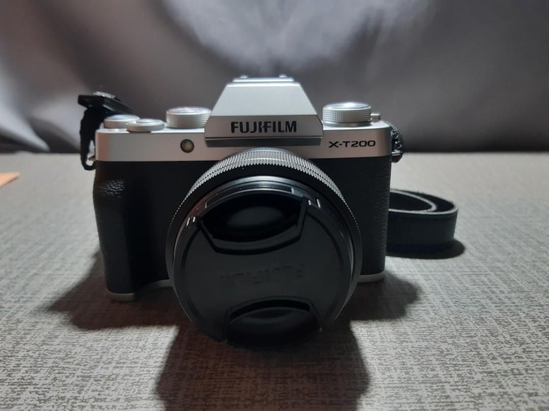 FUJIFILM XT-200, Photography, Cameras on Carousell