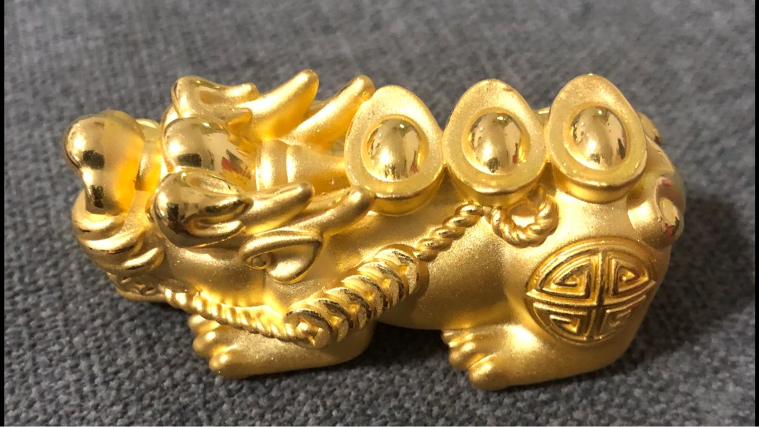 Giant PiXiu pure 24k 999 gold, Men's Fashion, Watches & Accessories ...