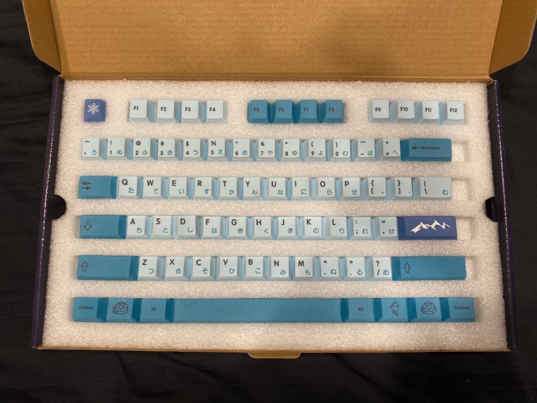 GMK PBT iceberg keycaps (clone), Computers & Tech, Parts & Accessories ...