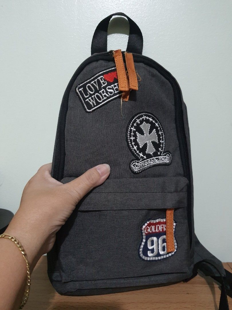 Hotwind Body Bag, Men's Fashion, Bags, Backpacks on Carousell