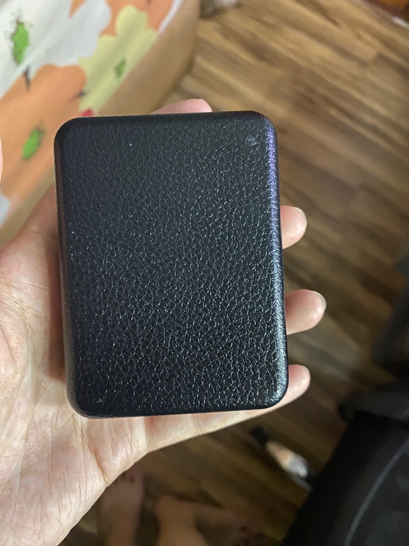 Kotak isi rokok iqos, Serba Serbi, Others di Carousell