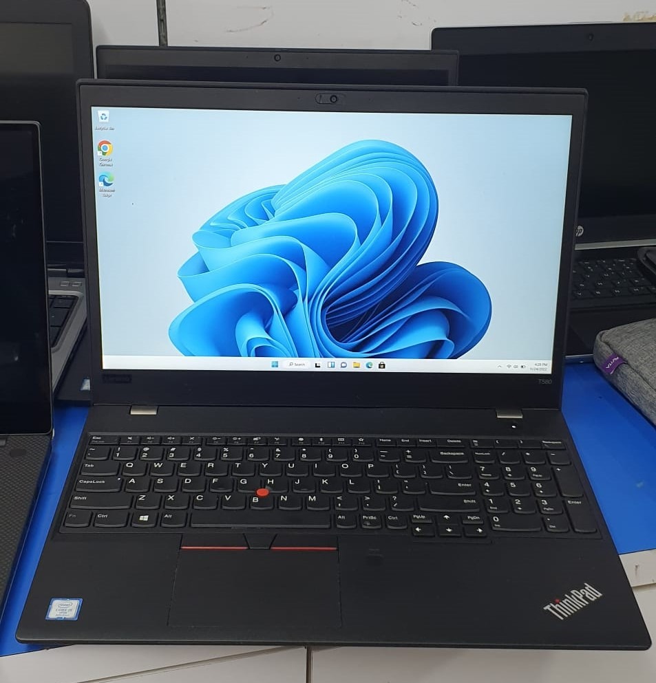 Lenovo T Intel I Th Gen Processor Gb Ram Gb Ssd Computers Tech Laptops Notebooks