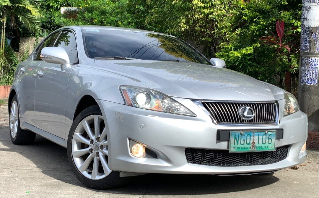 Lexus IS 300 V6 Auto, Cars for Sale, Used Cars on Carousell