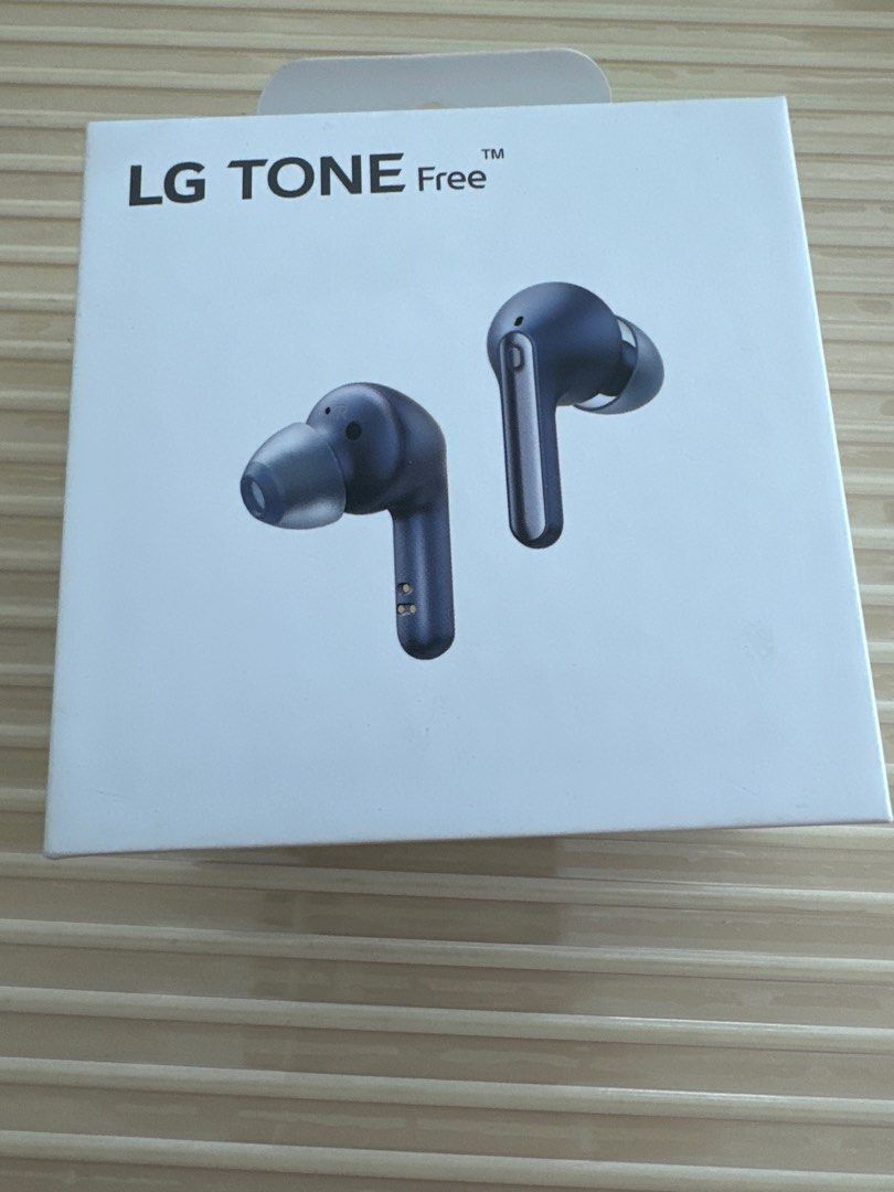 LG wireless earbuds, Audio, Earphones on Carousell