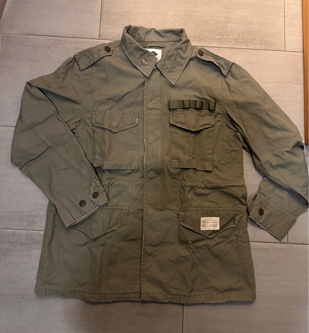 Madness jacket, 男裝, 外套及戶外衣服 - Carousell