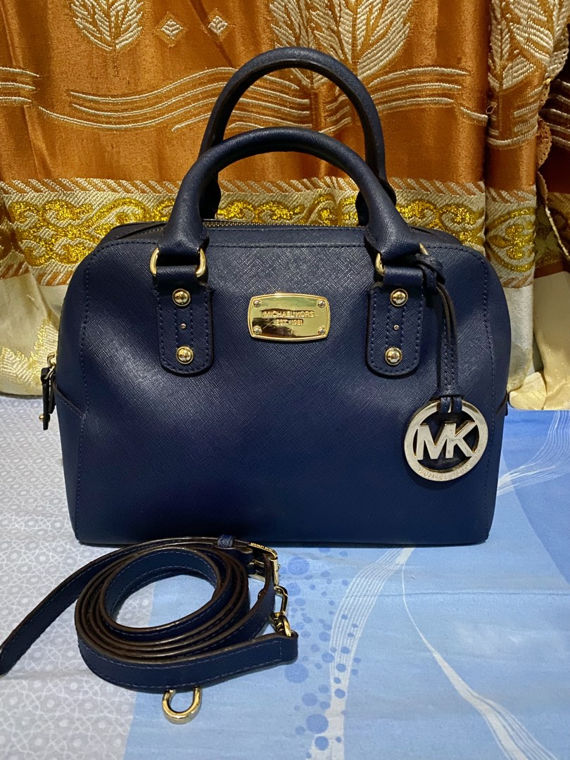 Michael Kors Two way Bag (Original), Women's Fashion, Bags & Wallets ...