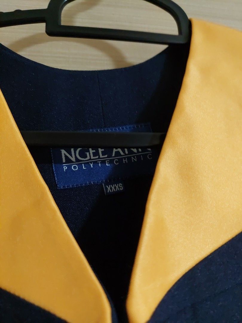 Ngee Ann Poly Graduation Gown, Men's Fashion, Tops & Sets, Sets ...