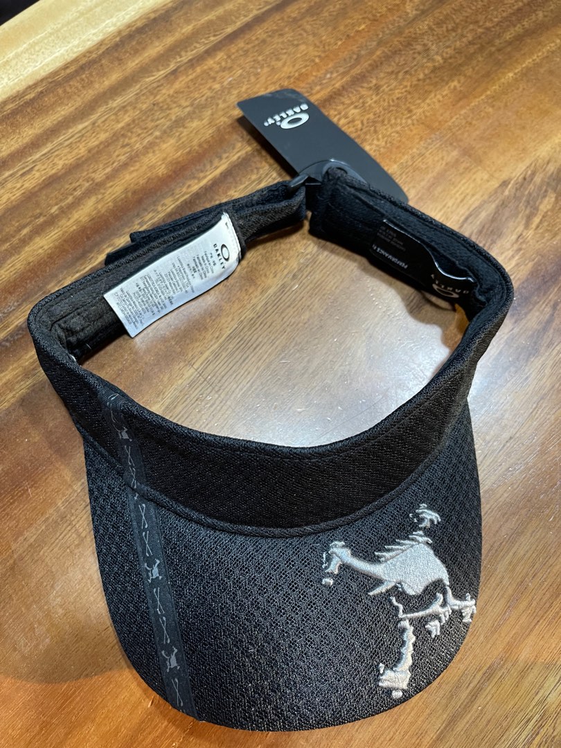 Oakley Skull Mesh Visor, Women's Fashion, Activewear on Carousell