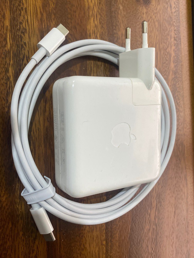 Original Apple 61W USB-C Power adapter, Computers & Tech, Parts ...