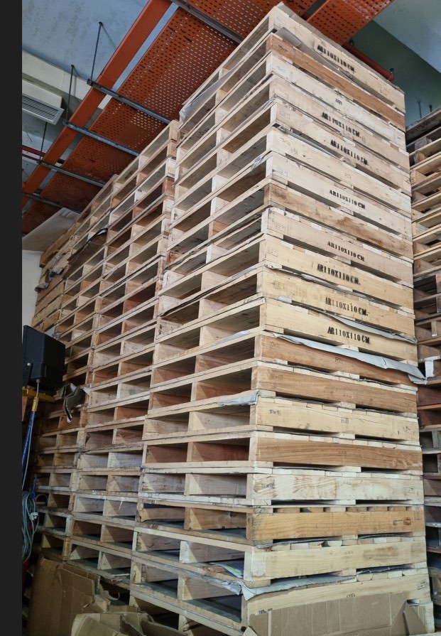 Pallets, Furniture & Home Living, Home Improvement & Organisation, Home ...