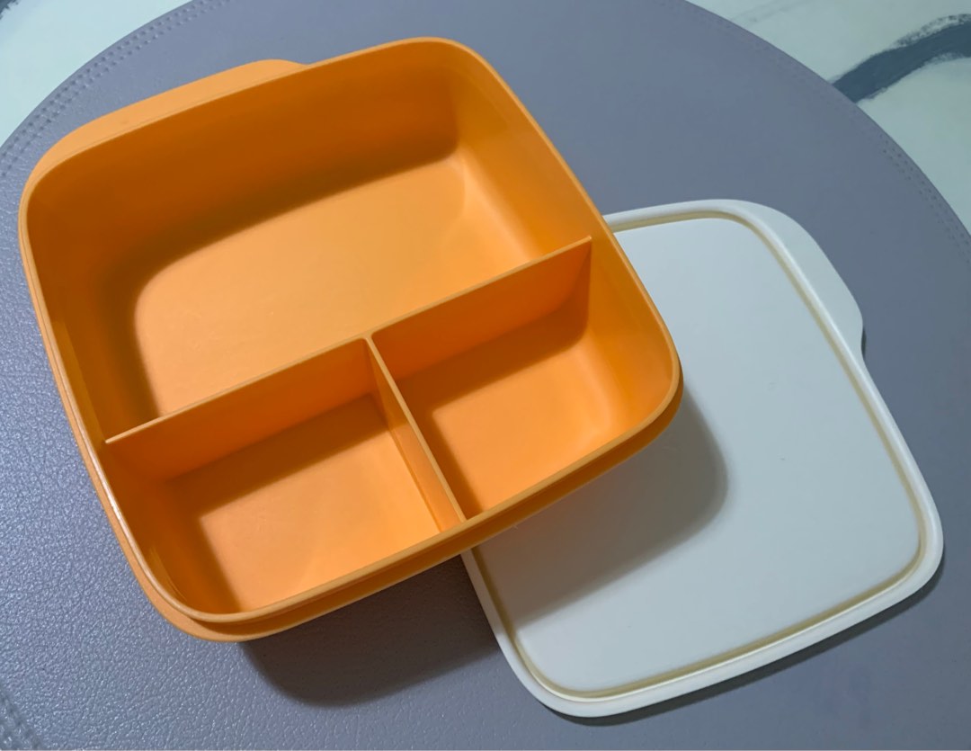 Preloved tupperware neon divided bento lunch box 550ml, Furniture ...