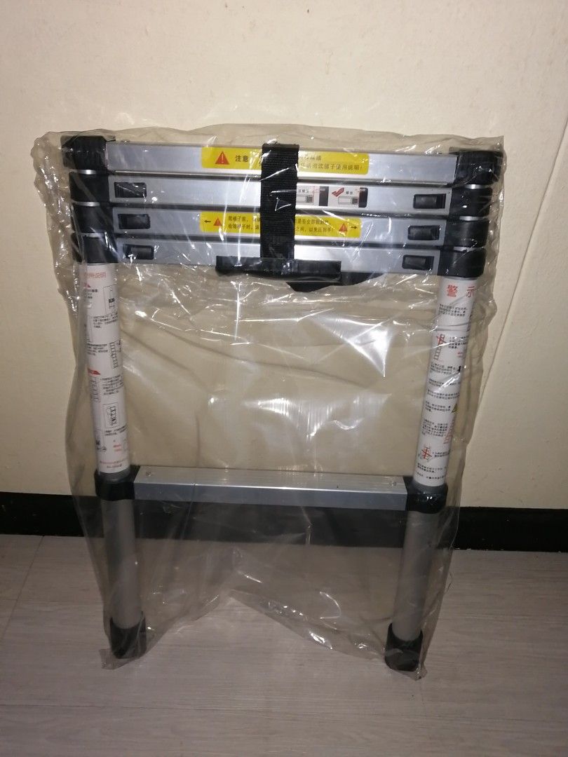 Scaling foldable ladder 1.7m, Furniture & Home Living, Home Improvement ...