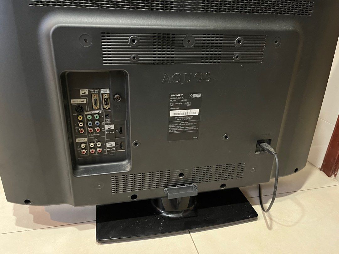 Sharp Aquos 32 inch Tv, TV & Home Appliances, TV & Entertainment, TV on ...