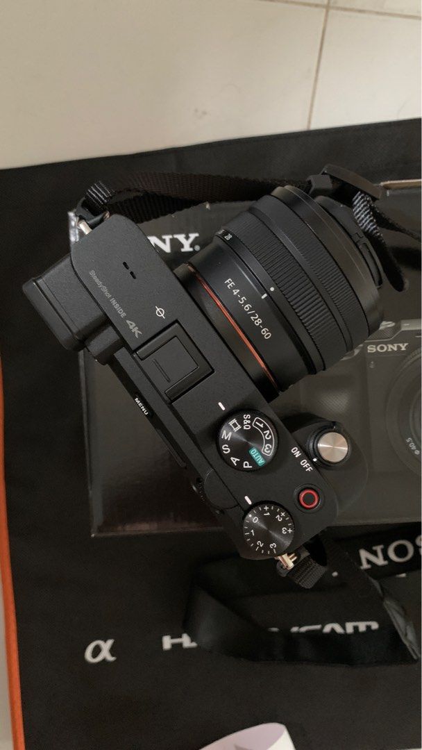 SONY A7C w 28-60mm F4.0 kit lens Full Set, Photography, Cameras on ...