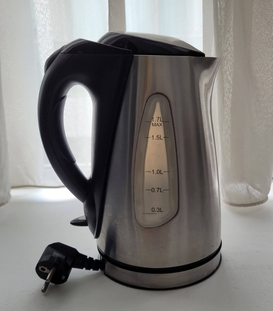 Stainless steel 1.7L kettle, TV & Home Appliances, Kitchen Appliances ...