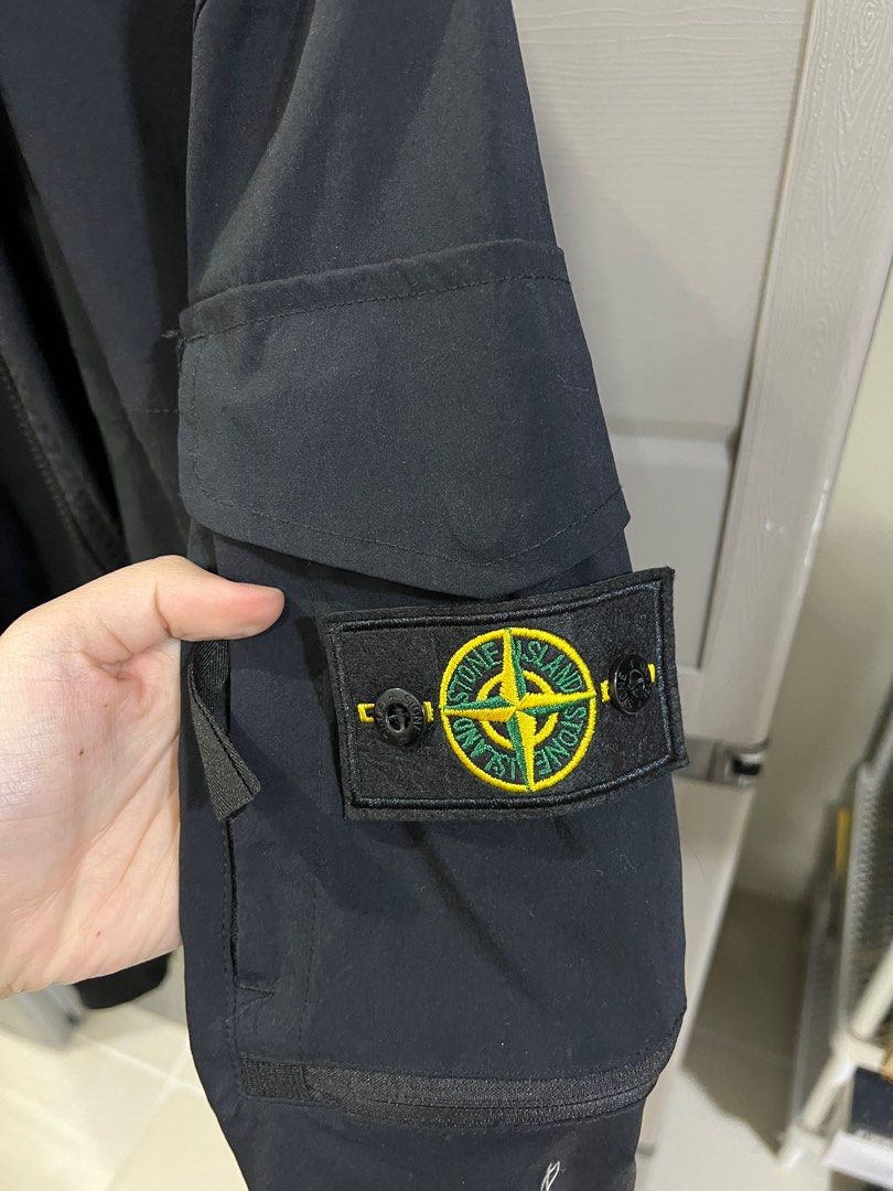 Stone Island Wind Breaker, Men's Fashion, Coats, Jackets and Outerwear ...