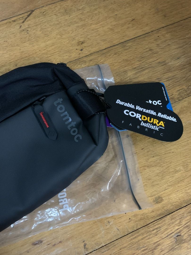 tomtoc Minimalist EDC Crossbody Sling Bag, Men's Fashion, Bags, Sling ...