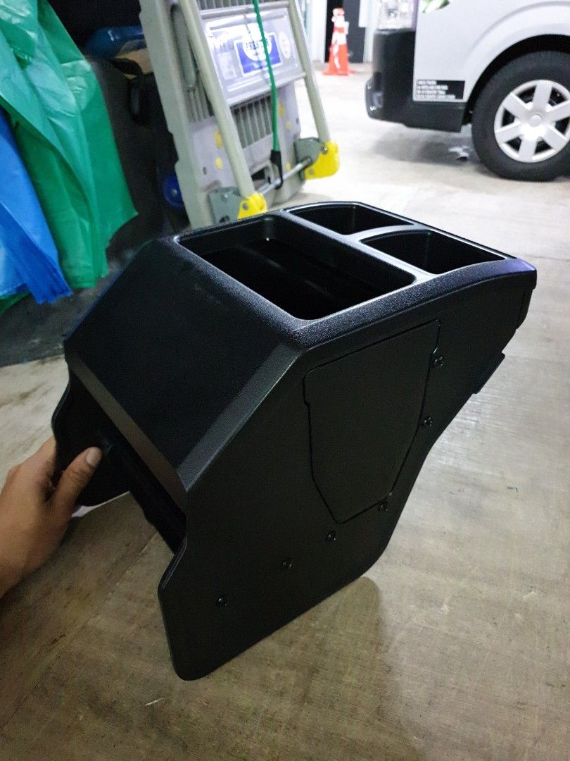 Toyota hiace centre console with removable slider, Car Accessories ...