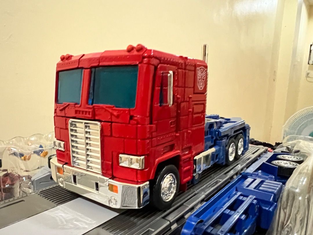 Transformers Masterpiece MP44 Optimus Prime, Hobbies & Toys, Toys ...