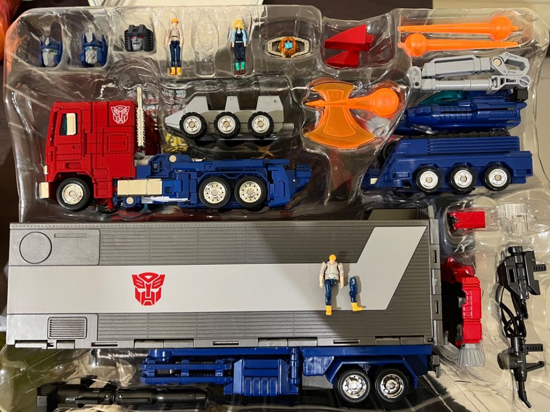 Transformers Masterpiece MP44 Optimus Prime, Hobbies & Toys, Toys ...