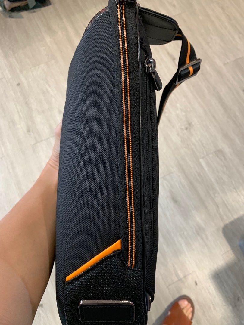 Tumi McLaren torque bag brand new with tags, Women's Fashion, Bags ...