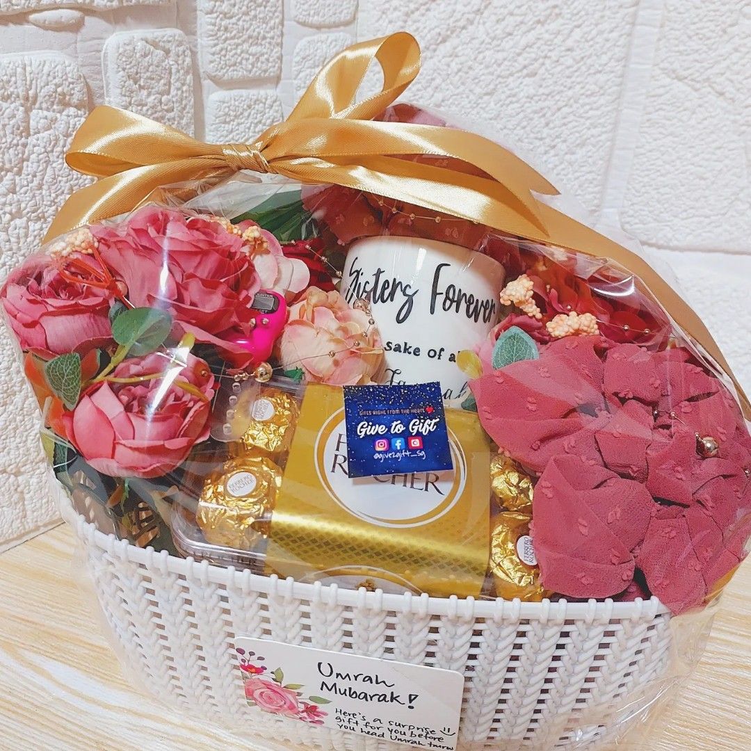 Hijab Hamper/ Umrah Hamper/Birthday Hamper, Food & Drinks, Gift Baskets ...