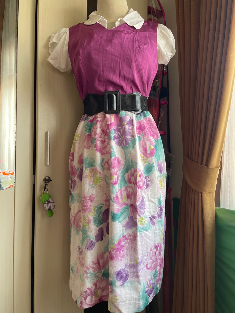 Vintage Flower Midi Dress Fesyen Wanita Pakaian Wanita Gaun And Rok Di Carousell