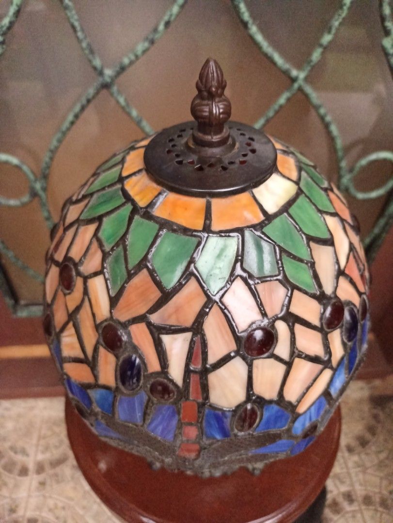 Vintage Tiffany Style Lamp (Rare Lighted Belly & Shade Type), Hobbies ...