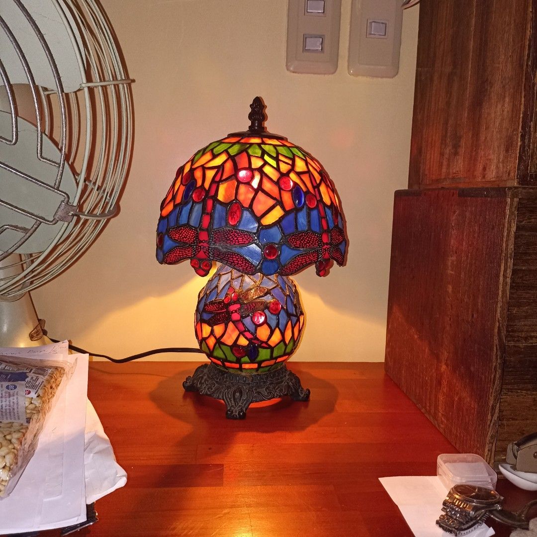 Vintage Tiffany Style Lamp (Rare Lighted Belly & Shade Type), Hobbies ...