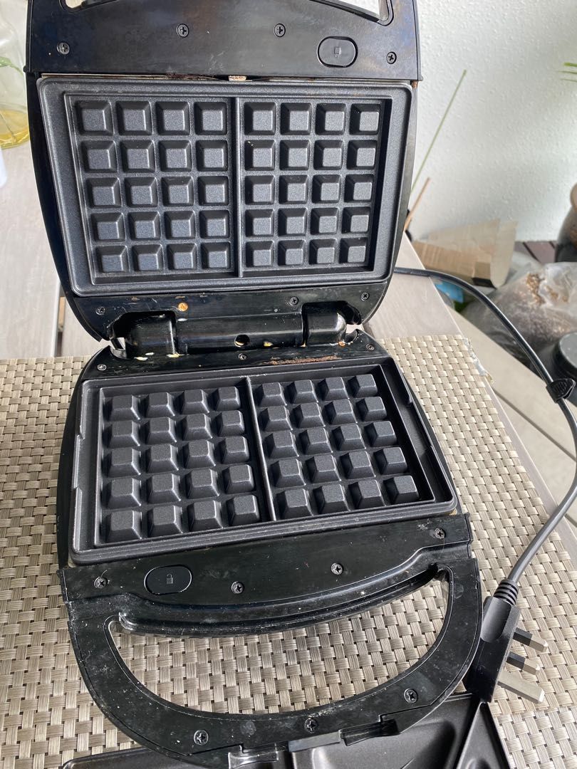 Tefal Waffle /sandwich maker, Furniture & Home Living, Kitchenware ...