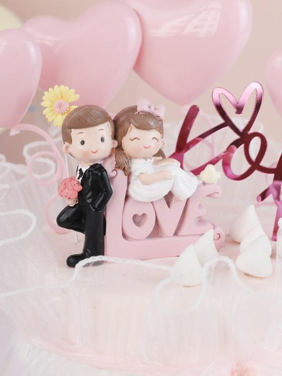 Wedding Love Couple Display / Cake Topper, Hobbies & Toys, Stationery ...