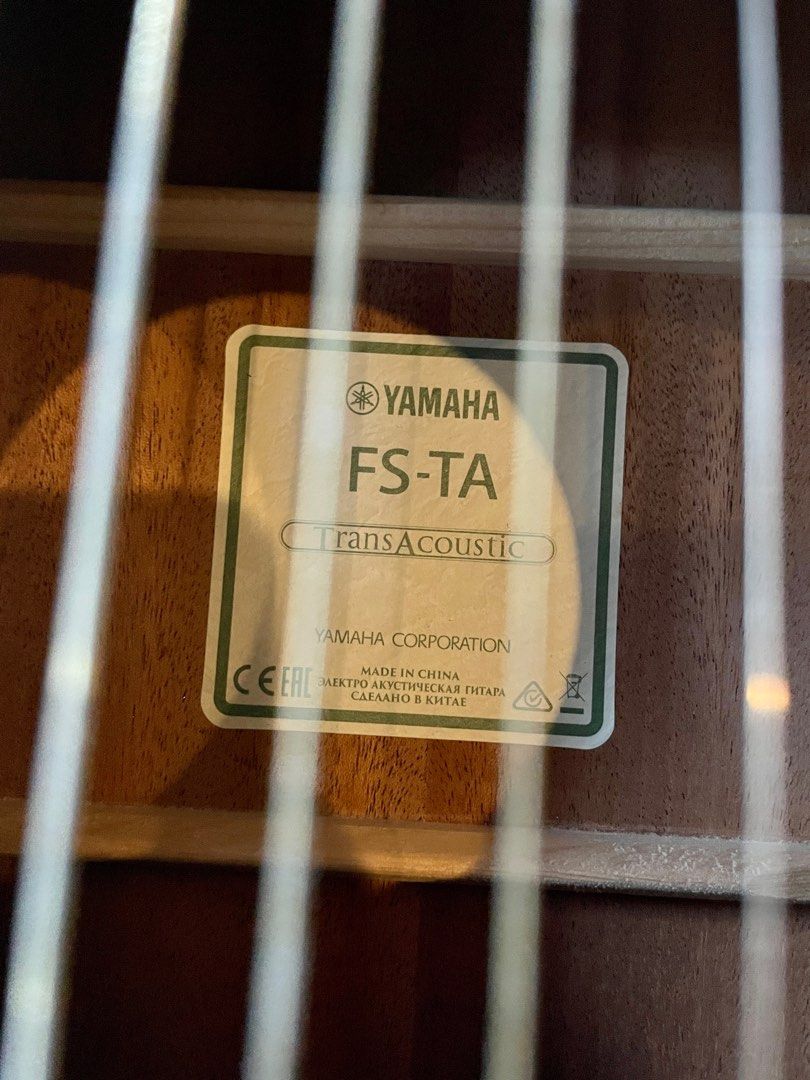 Yamaha Transacoustic Guitar, Hobbies & Toys, Music & Media, Musical ...