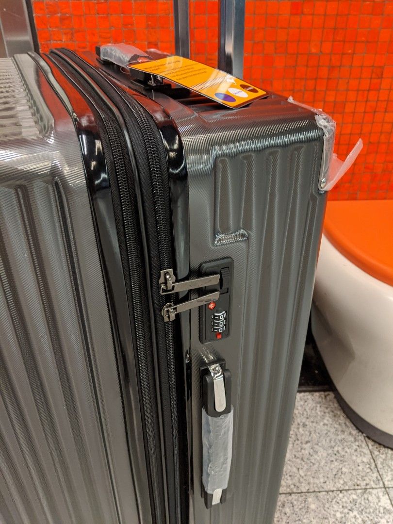 * 3 pc set 35kg EXTRA LARGE, 25kg LARGE, 1 cabin size dark grey ...