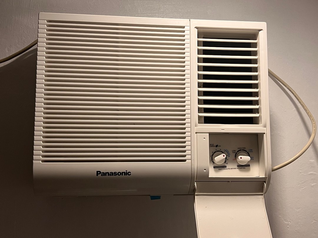 Aircon window type (non inverter), TV & Home Appliances, Air ...