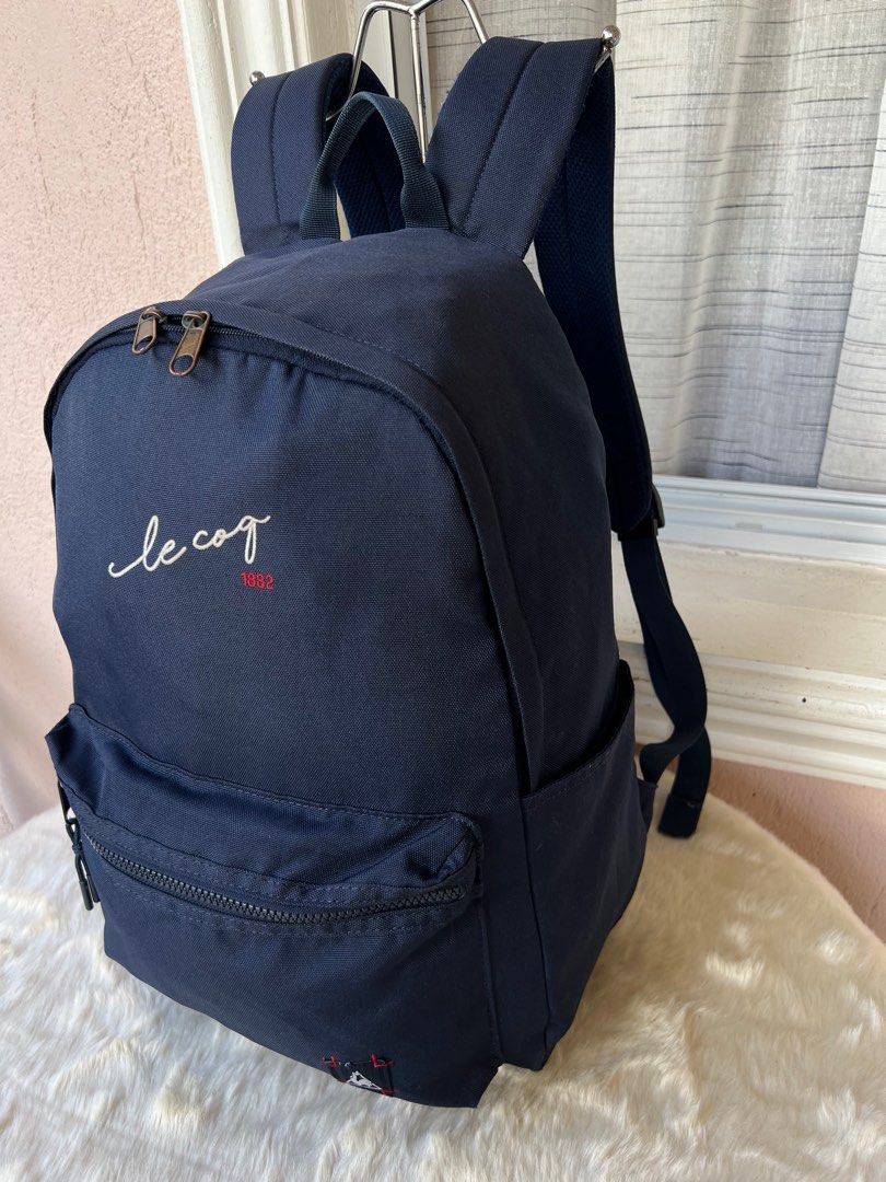 Authentic LECOQ Paris Padded Backpack in Dark Blue, Men's Fashion, Bags ...