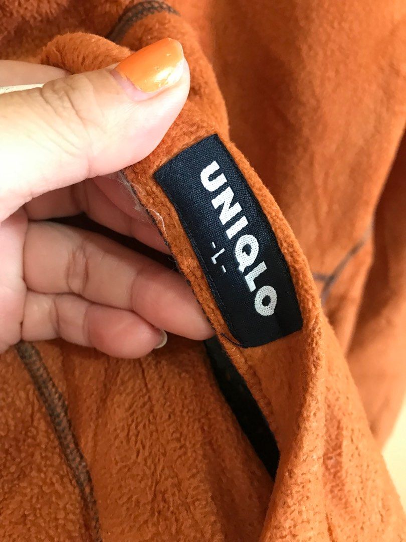 Authentic Uniqlo Men Reversible Fleece Jacket, Men's Fashion, Coats ...